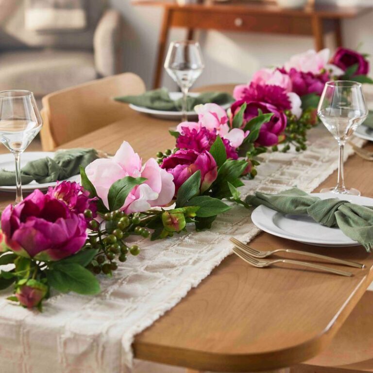 15 Lovely Spring Flower Displays to Celebrate Easter in Style ...