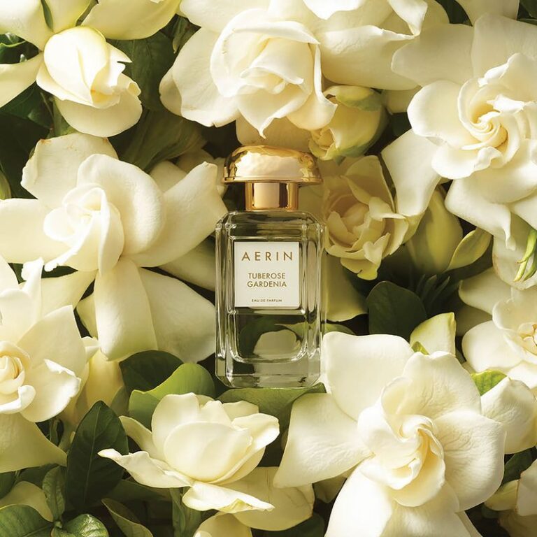 Meet the 20 Botanical Beauties Responsible for Iconic Perfume Smells ...