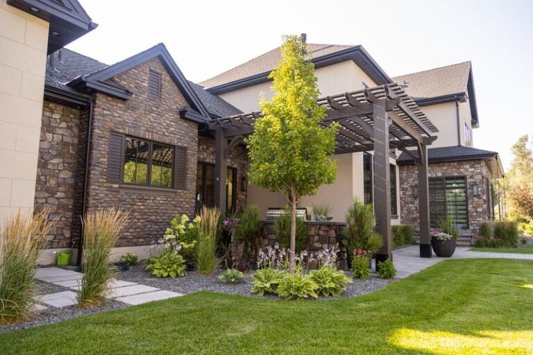 8 Landscaping Guidelines That Matter and 8 That Don’t According to the ...