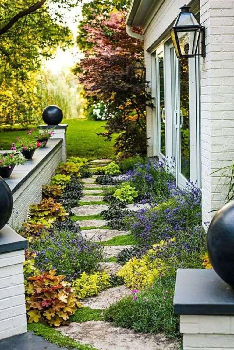 25 Genius Planting Tricks to Instantly Make Your Small Front Yard Look ...