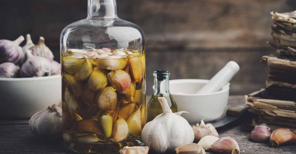 25 Organic Pest Control Methods That Really Work - Complete Gardening