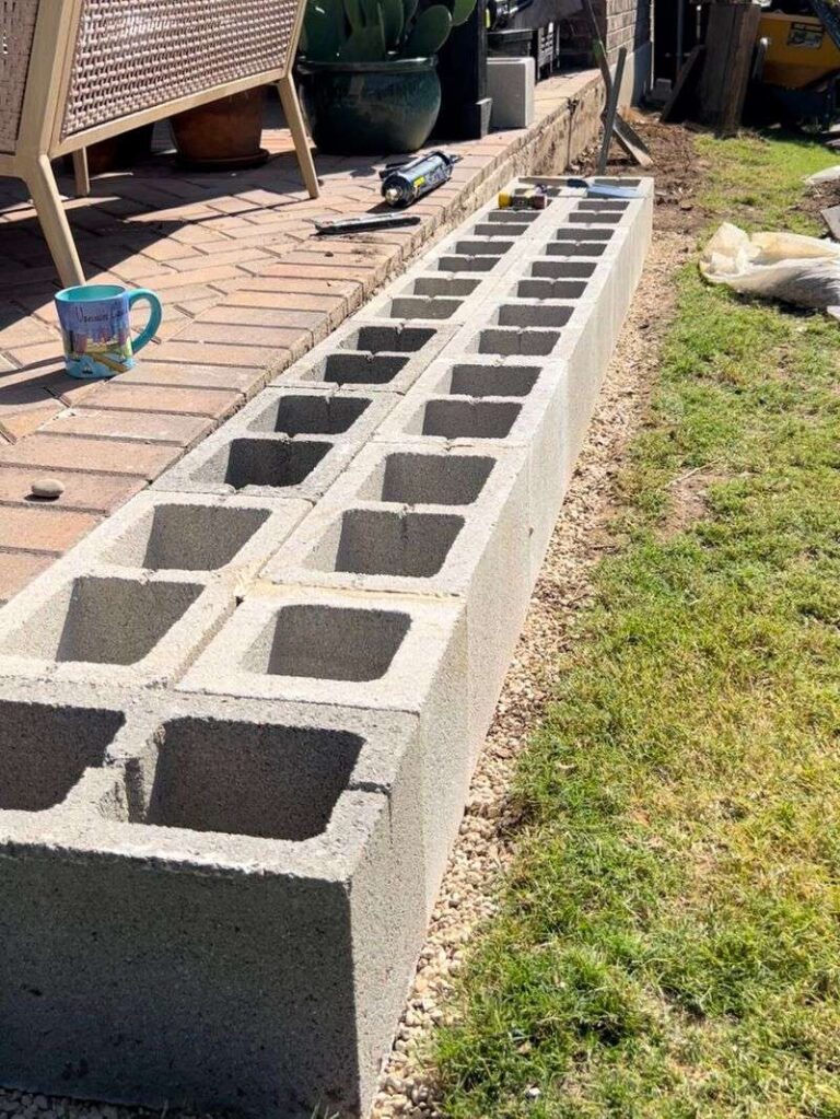 15 DIY Garden Borders That Are Cheap, Durable, and Beautiful - Complete ...