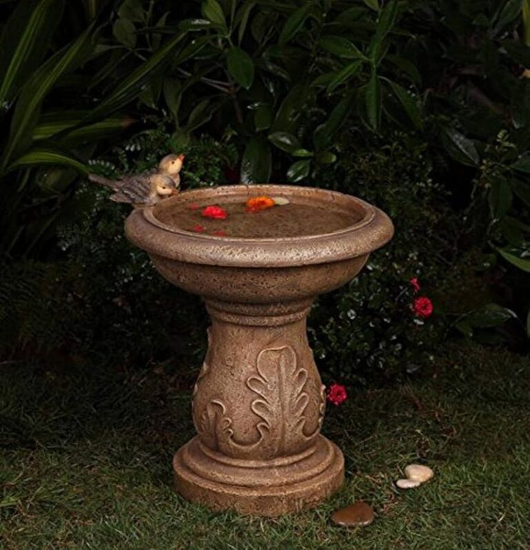 27 Beautiful Water Features That Attract Birds to Your Garden ...