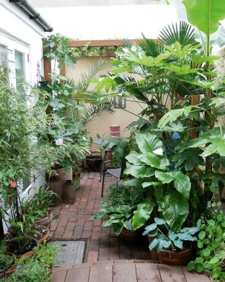 26 Naturalistic Garden Design Ideas To Turn Your Backyard Into A ...