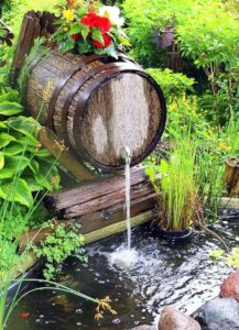 27 Beautiful Water Features That Attract Birds to Your Garden ...