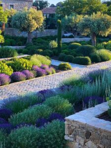 26 Naturalistic Garden Design Ideas To Turn Your Backyard Into A ...